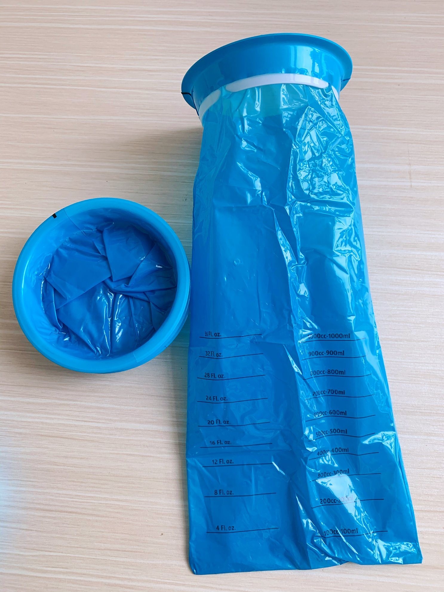 Medical Vomit Bucket Containment